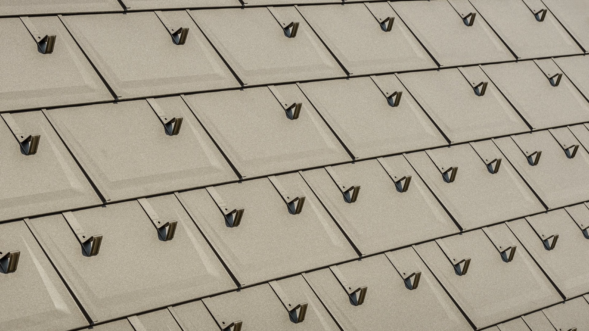 Vielfältige Auswahl an PREFA Dachsystemen aus Aluminium | PREFA