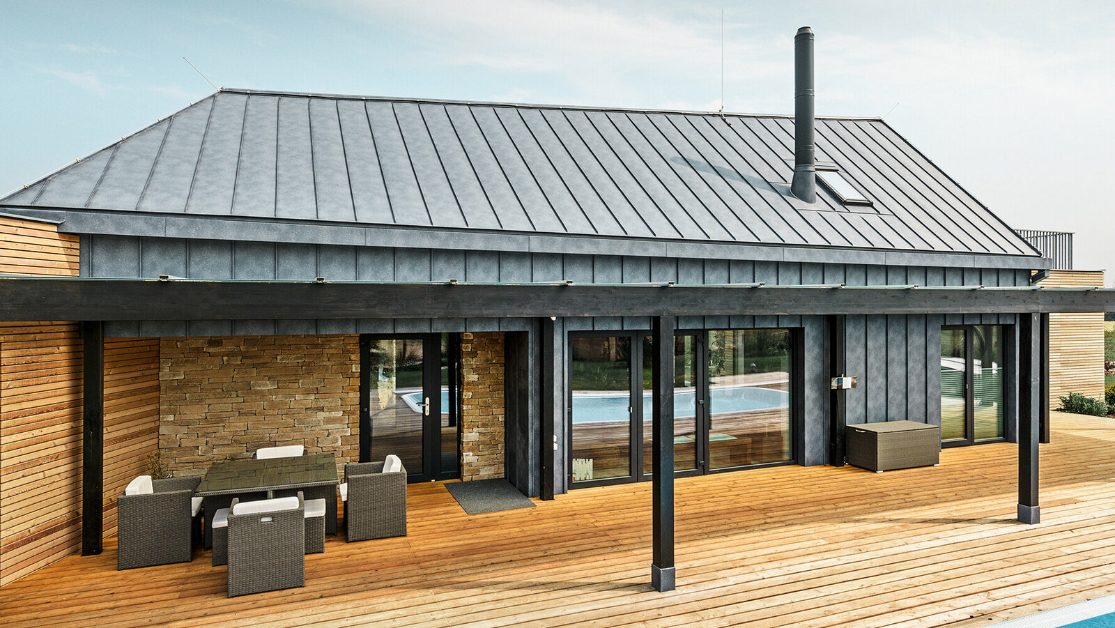 Dachsysteme und Fassadensysteme | PREFA